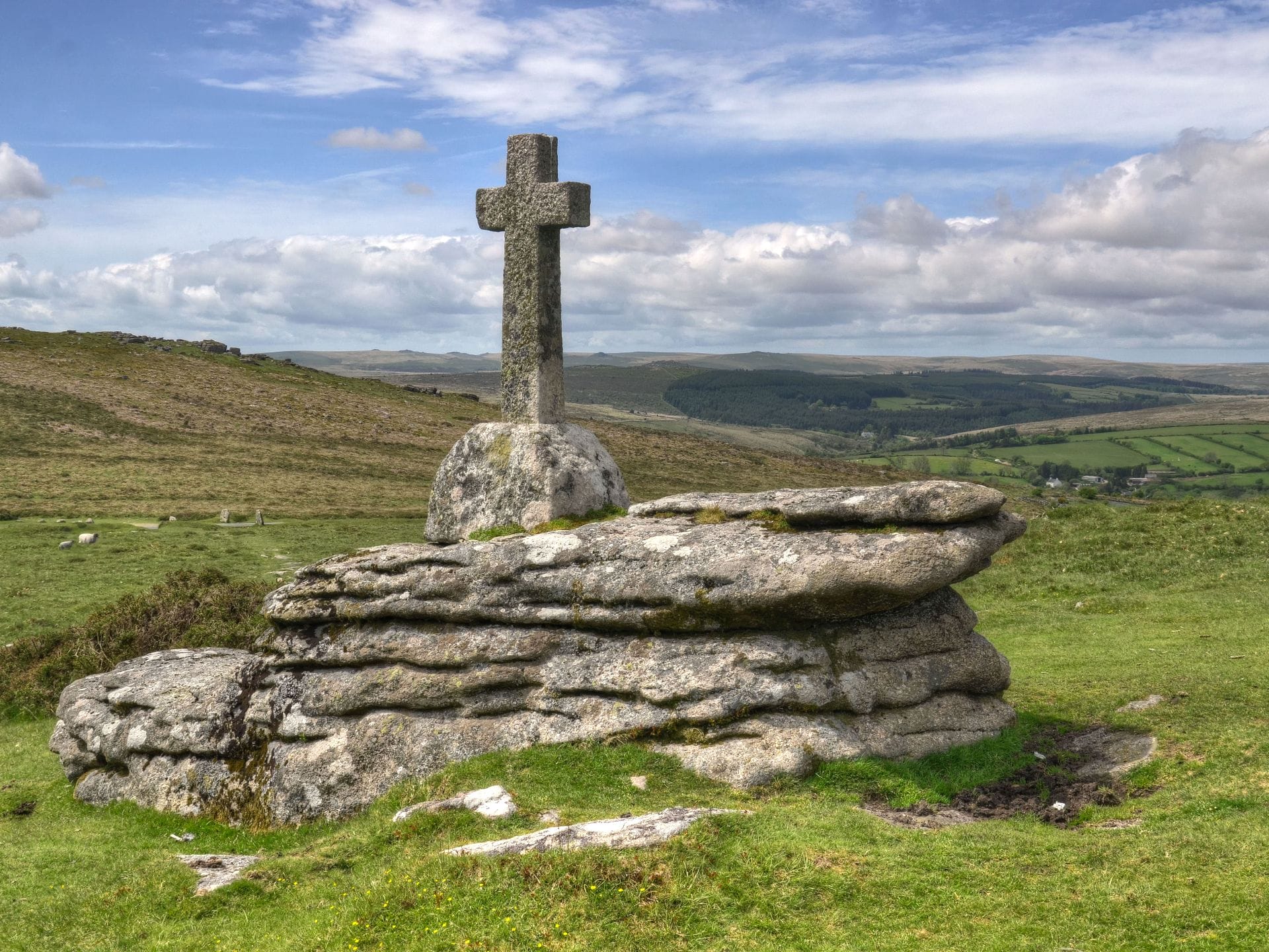 Top 11 Things To Do in Dartmoor, VIC Australia (with local Hidden Gems)